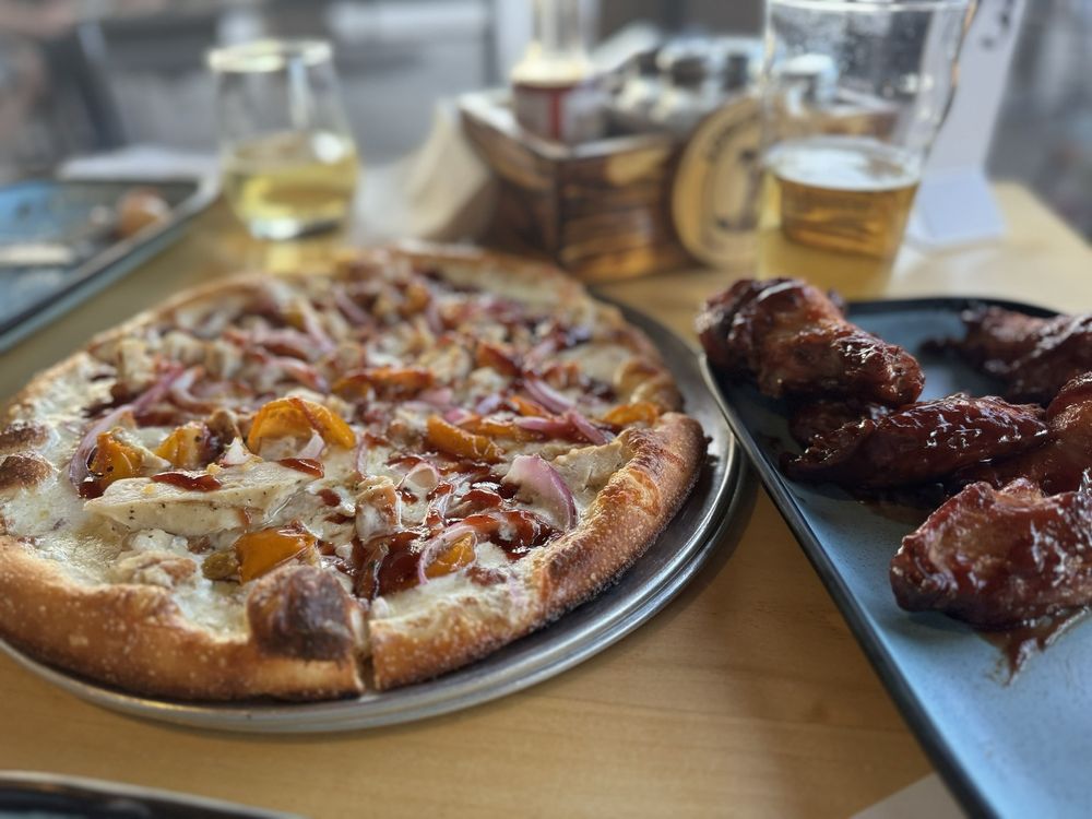 LONGBOARDS BEACH FIRED PIZZA - SOUTH RENO - Updated January 2026 - 200 ...