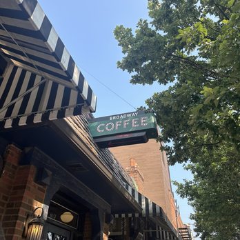 BROADWAY CAFÉ - Updated May 2026 - 176 Photos & 247 Reviews - 4106 ...