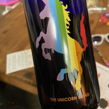 HANGAR 76 - Updated January 2026 - 56 Photos & 55 Reviews - 3229 Roymar ...