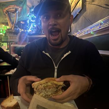 BOXING DONKEY IRISH PUB - Updated August 2025 - 373 Photos & 432 ...