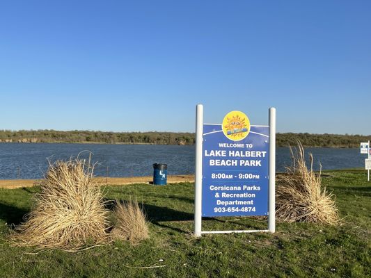LAKE HALBERT BEACH PARK - Updated December 2025 - 20 Photos - 1600 Lake ...