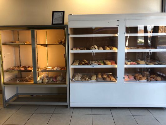 FRIDA’S BAKERY - 19 Photos & 25 Reviews - Bakeries - 1737 W Caldwell ...