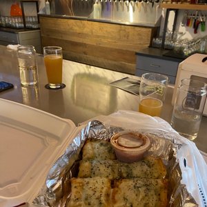 MINELLI’S PIZZA - Updated February 2025 - 70 Photos & 97 Reviews - 1189 ...