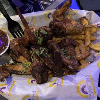 PHLAVZ BAR & GRILLE - Updated December 2025 - 225 Photos & 231 Reviews ...