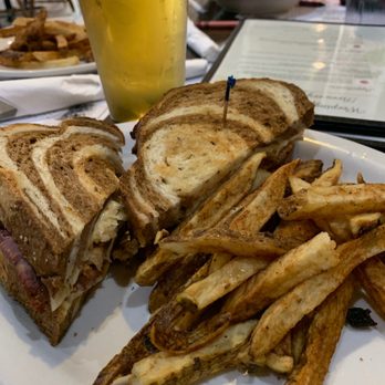 WEEPING RADISH FARM BREWERY - Updated December 2025 - 254 Photos & 249 ...