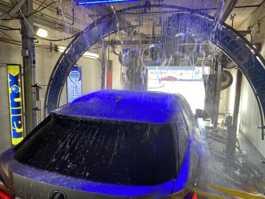 ALL SEASONS EXPRESS CAR WASH - Updated October 2025 - 22 Photos & 18 ...