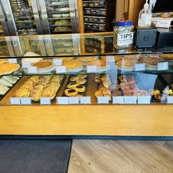 PETERS’ BAKERY - Updated January 2025 - 2007 Photos & 2516 Reviews ...