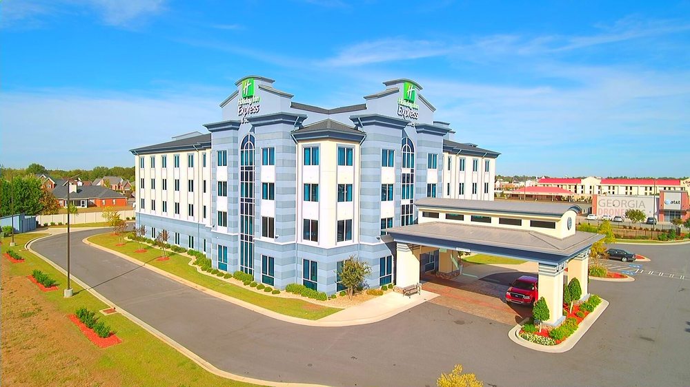 HOLIDAY INN EXPRESS & SUITES WARNER ROBINS NORTH WEST - Updated August ...