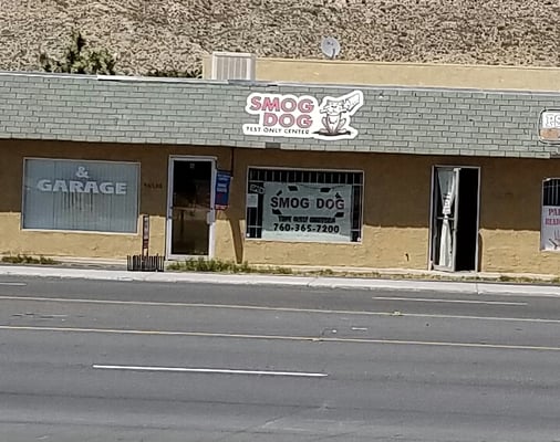 SMOG DOG-YUCCA VALLEY - Updated October 2025 - 11 Photos & 69 Reviews ...