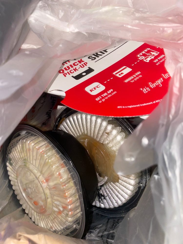 KFC - Updated August 2025 - 21 Photos & 85 Reviews - 2807 W Irving Park ...