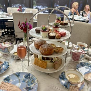 DEER PATH INN - Updated December 2025 - 334 Photos & 263 Reviews - 255 ...