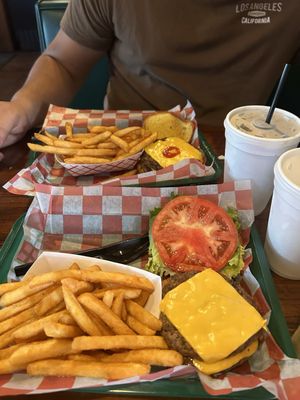 THE BURGER STATION - Updated July 2025 - 80 Photos & 157 Reviews - 2700 ...