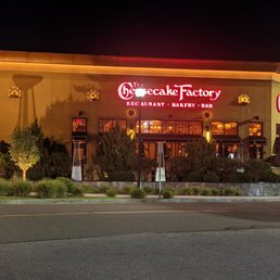 THE CHEESECAKE FACTORY - Updated July 2025 - 441 Photos & 407 Reviews ...