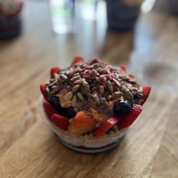 BLUE BOWL SUPERFOODS - Updated August 2024 - 300 Photos & 205 Reviews ...