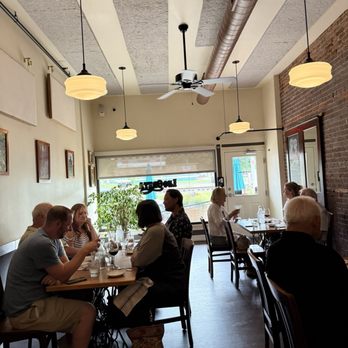 LEOGRETA - Updated January 2026 - 587 Photos & 312 Real Reviews - 301 W ...