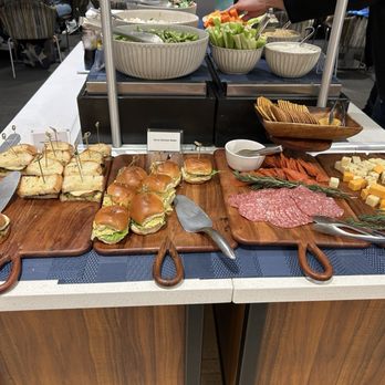 DELTA SKY CLUB - Updated December 2025 - 530 Photos & 144 Reviews - 300 ...