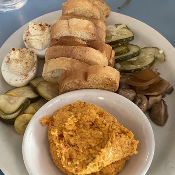 HIGH HAT CAFE - Updated June 2024 - 804 Photos & 650 Reviews - 4500 ...