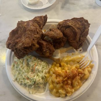 GUS’S WORLD FAMOUS FRIED CHICKEN - CAMELBACK - Updated July 2024 - 146 ...