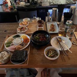 HAN OAK - Updated December 2025 - 1221 Photos & 421 Reviews - 511 NE ...