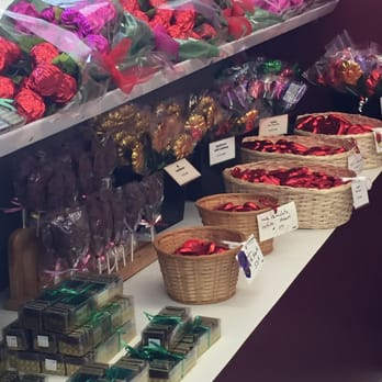 CHARLIE’S CHOCOLATE FACTORY - Updated January 2026 - 61 Photos & 38 ...