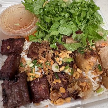 PHO NB - Updated January 2025 - 214 Photos & 313 Reviews - 1050 IH 35 N ...