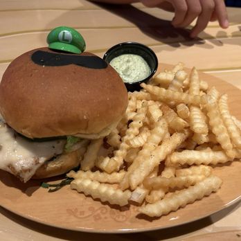 TOADSTOOL CAFE - Updated November 2024 - 3535 Photos & 807 Reviews ...