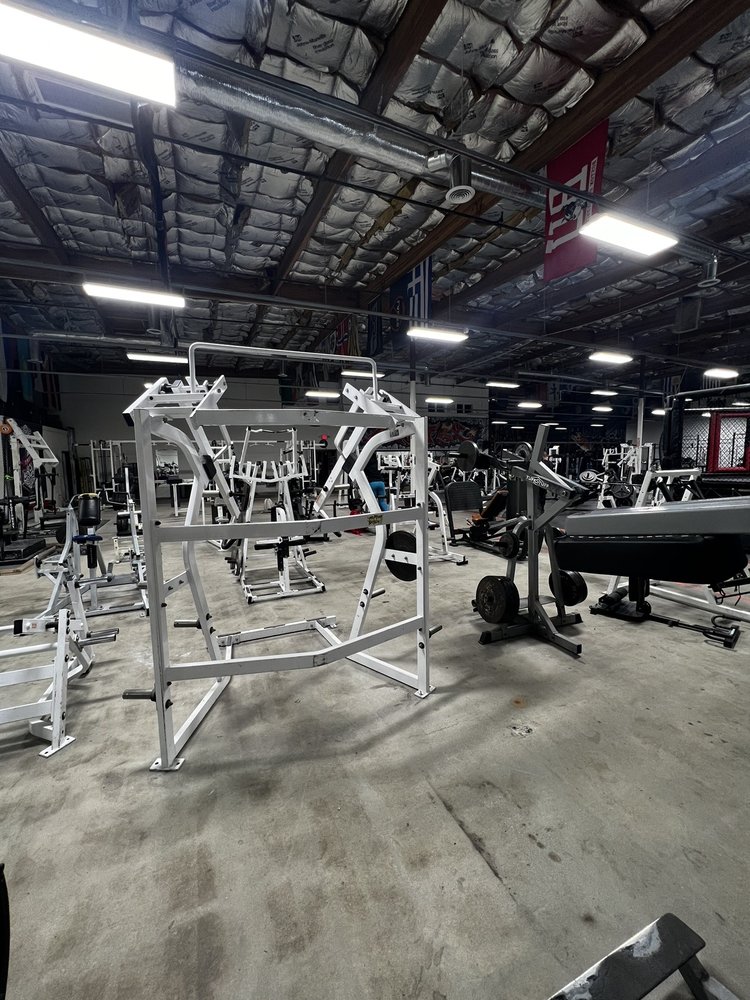 METROFLEX GYM - 301 Photos & 229 Reviews - 12551 E Carson St, Hawaiian ...