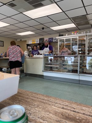 RALPHS DONUT SHOP - Updated July 2025 - 99 Photos & 213 Reviews - 59 S ...