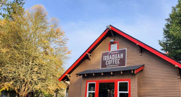 ISSAQUAH COFFEE COMPANY - Updated December 2025 - 419 Photos & 564 ...