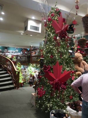 THE SPIRIT OF CHRISTMAS - Updated December 2024 - 20 Photos & 15 ...