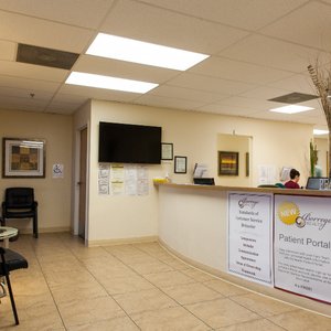 DESERT HOT SPRINGS COMMUNITY HEALTH CENTER - Updated December 2025 - 10 ...