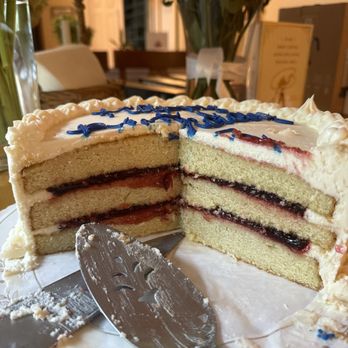 VICTORIA’S CAKERY - Updated October 2025 - 89 Photos & 152 Reviews ...