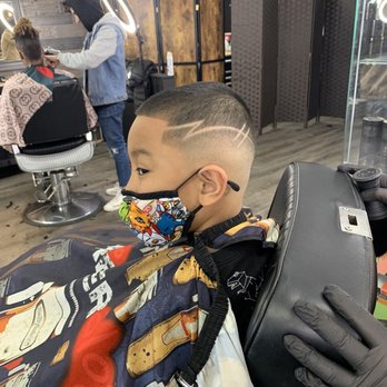 CASTLE BARBERSHOP - Updated December 2025 - 57 Photos & 59 Reviews ...