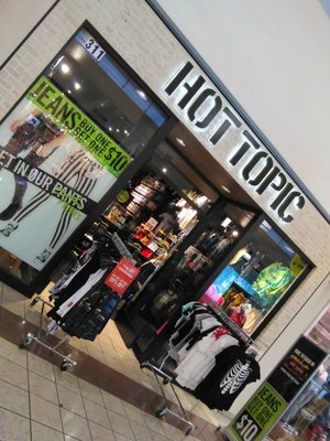HOT TOPIC - Updated October 2025 - 131 Photos & 20 Reviews - 4950 ...