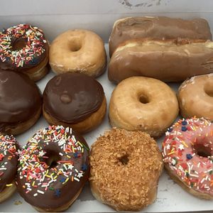 BOSA DONUTS - Updated March 2025 - 83 Photos & 84 Reviews - 1146 E Main ...