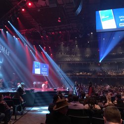 CROSSROADS OAKLEY - 71 Photos & 82 Reviews - 3500 Madison Rd ...