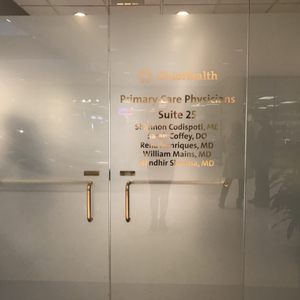 CAREPOINT EAST - Updated October 2025 - 12 Reviews - 543 Taylor Ave ...