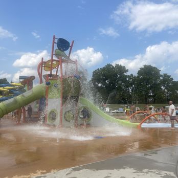 ROLLING HILLS WATER PARK - Updated October 2025 - 55 Photos & 34 ...