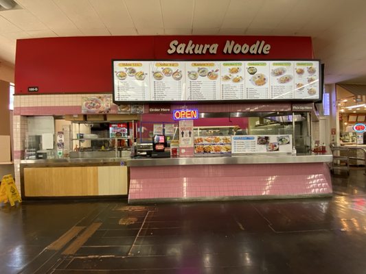 SAKURA NOODLES - Updated October 2025 - 293 Photos & 145 Reviews - 333 ...