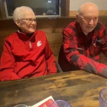 ZEPPOZ - Updated December 2025 - 36 Photos & 72 Reviews - 780 SE Bishop ...