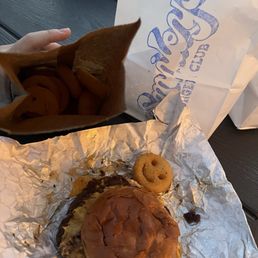 SMILEYS BURGER CLUB - Updated January 2026 - 134 Photos & 84 Reviews ...