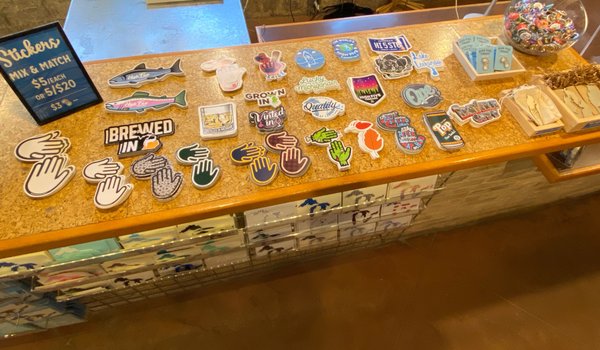 HIGH FIVE THREADS - Updated September 2024 - 18 Photos - 800 ...