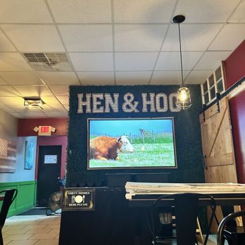 THE HEN & HOG - Updated May 2025 - 152 Photos & 109 Reviews - 221 W ...