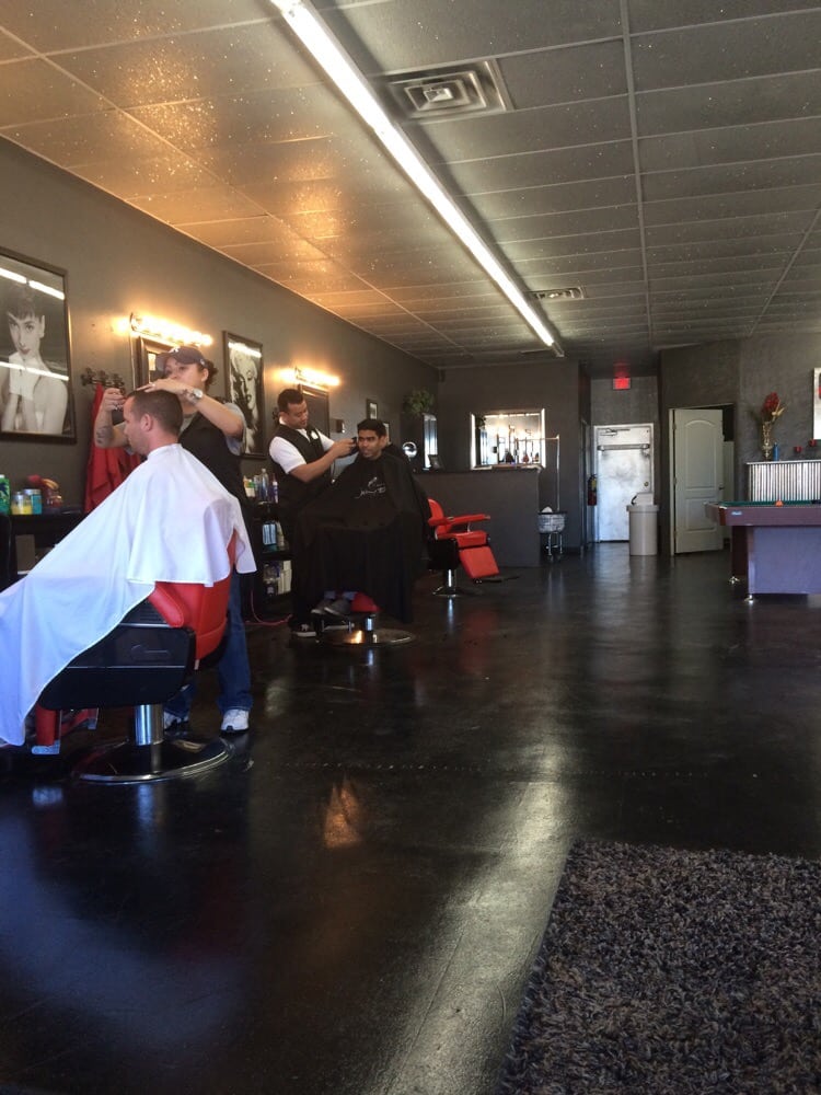 SIGNATURE CUTS - Updated January 2026 - 15 Photos & 20 Reviews - 7638 ...