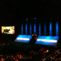 CROSSROADS OAKLEY - 71 Photos & 82 Reviews - 3500 Madison Rd ...