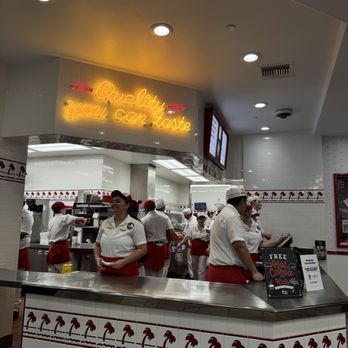 IN-N-OUT BURGER - Updated December 2025 - 102 Photos & 64 Reviews ...