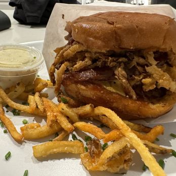 BUFFBURGER - Updated January 2025 - 521 Photos & 642 Reviews - 1014 ...