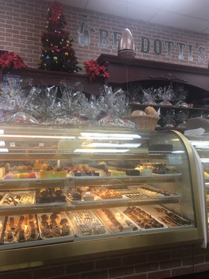 BELDOTTI BAKERY - 52 Photos & 45 Reviews - Bakeries - 605 Newfield Ave ...