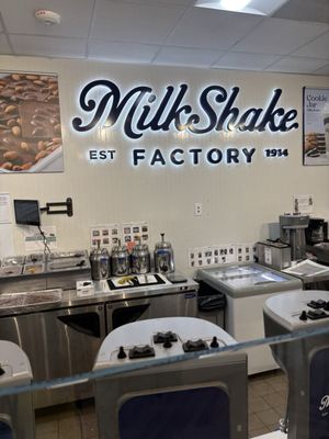 MILKSHAKE FACTORY - Updated September 2025 - 16 Photos - 100 W 3rd St ...