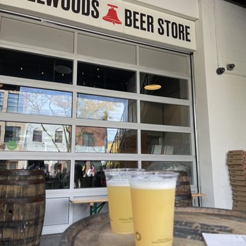 BELLWOODS BREWERY - Updated December 2025 - 391 Photos & 373 Reviews ...